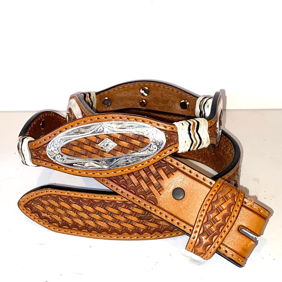 Accessories | New Hand Tooled Leather Concho Scalloped Western Belt ...